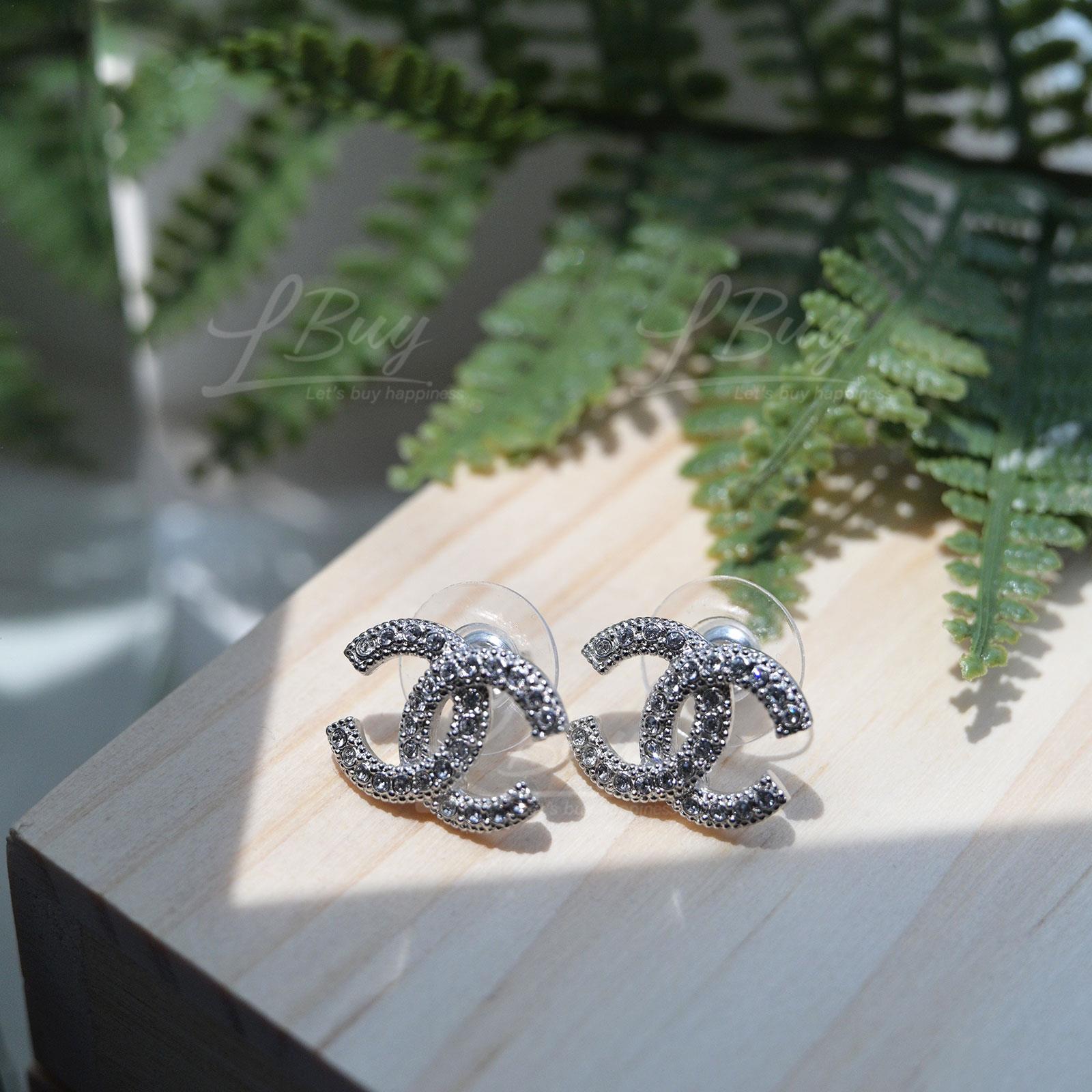 Chanel-Chanel Classic Silver CC Logo Earrings AB3523 Chanel-Chanel Classic Silver CC Logo Earrings AB3523